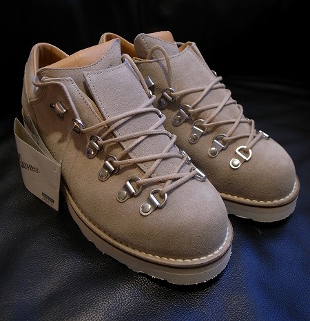 lifestyle.com: danner mountain ridge low #2
